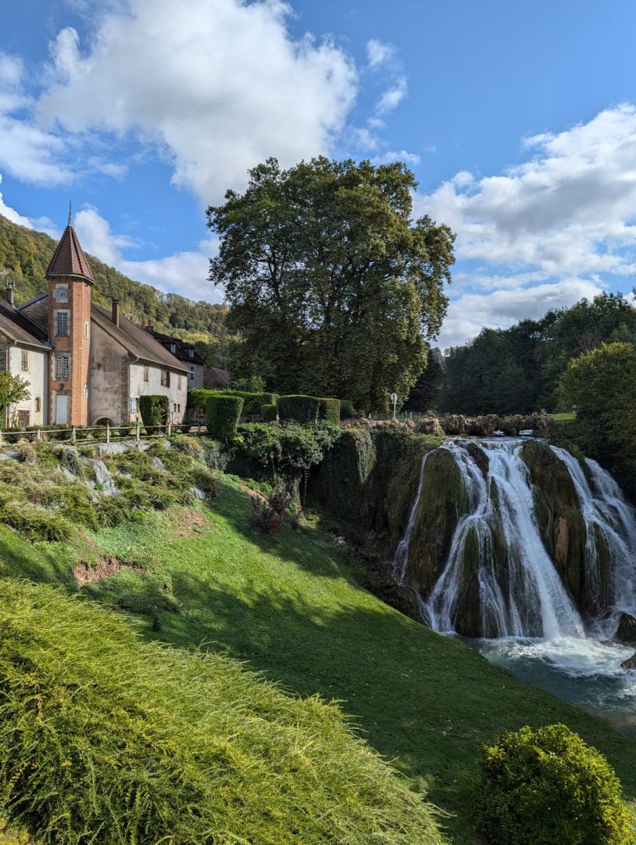Château de Vaux-sur-Poligny à VAUX-SUR-POLIGNY - Cœur du Jura Tourisme Arbois Poligny Salins